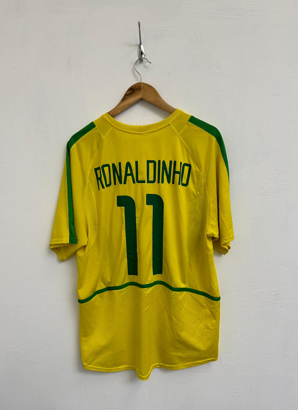 Brazil 2002 Home Shirt Ronaldinho #11 – SecretShirtCo